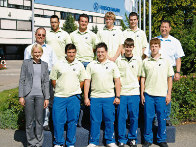 Lehrstart bei Hirschmann Car Communication - Wirtschaft - Nürtinger ...