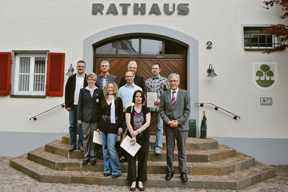 Großbettlingen ehrt seine Blutspender - Region - Nürtinger Zeitung - ntz.de