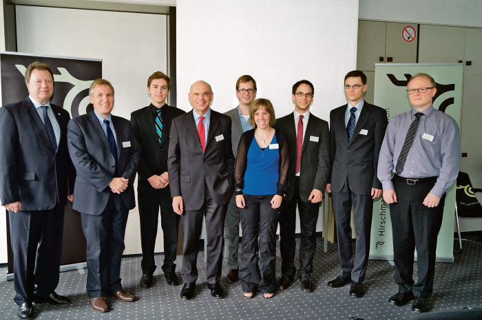 Jungen Forschergeist ausgezeichnet - Wirtschaft - Nürtinger Zeitung ...