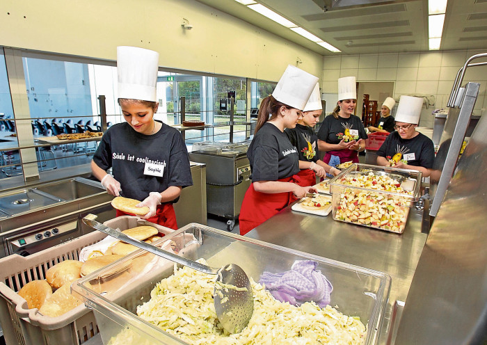 Schüler kochen für Schüler - Region - Nürtinger Zeitung - ntz.de