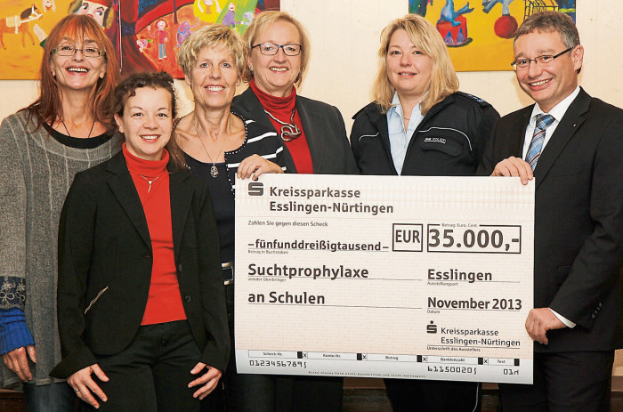 35 000 Euro für Drogenprävention - Region - Nürtinger Zeitung - ntz.de