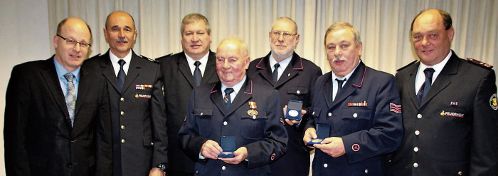 Bei den vielen Aufgaben ist Teamgeist gefragt - Nürtingen - Nürtinger ...