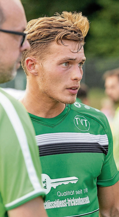 Toptrainer und Knipser im Doppelpack - Fußball - Nürtinger Zeitung - ntz.de