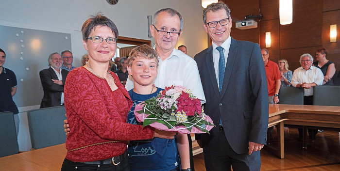 Steffen Weigel wurde im Amt bestätigt - Wendlingen - Nürtinger Zeitung ...