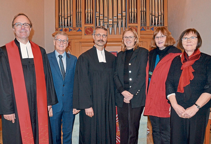 Neuer Pfarrer für Schlaitdorf und Altenriet - Region - Nürtinger ...