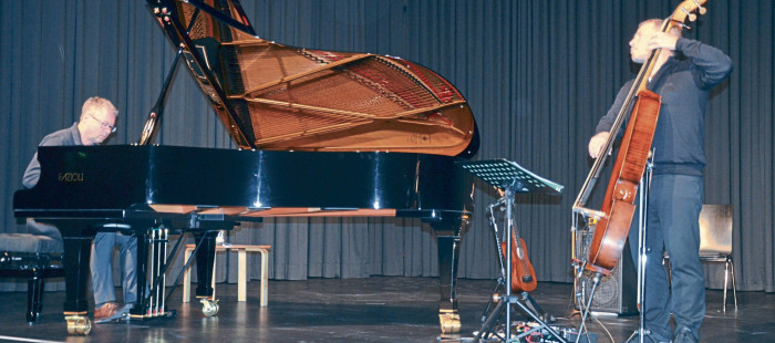 Pianotopia: Chris Geisler und Kurt Holzkämper im Wendlinger Treffpunkt ...