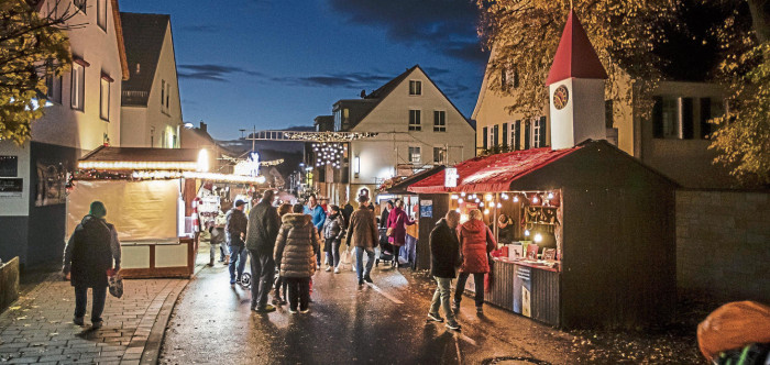 Weihnachtsmarkt in Oberboihingen ist eröffnet: Oifach guad - Wendlingen ...