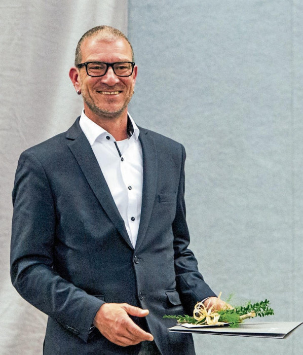 Spangenberg in Oberboihingen als Bürgermeister eingesetzt ...