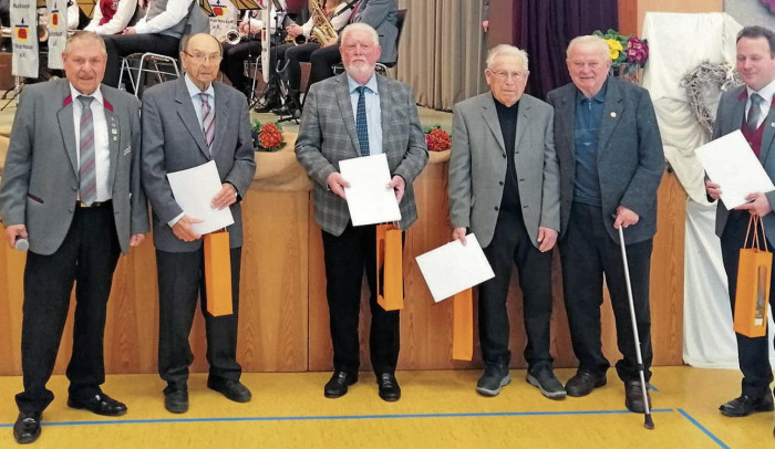 Musikalisch den Frühling begrüßt - NT-Neckarhausen - Nürtinger Zeitung ...