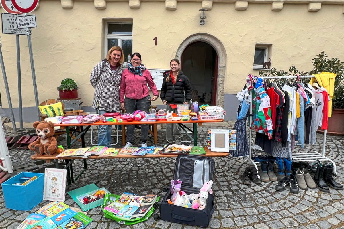 Flohmarkt war ein voller Erfolg - Wendlingen - Nürtinger Zeitung - ntz.de