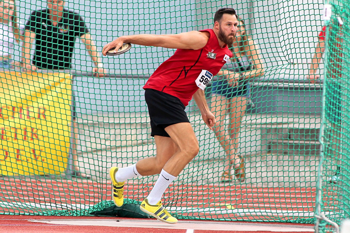 David Wrobel entscheidet das Duell der Freunde gegen Michael Salzer für ...