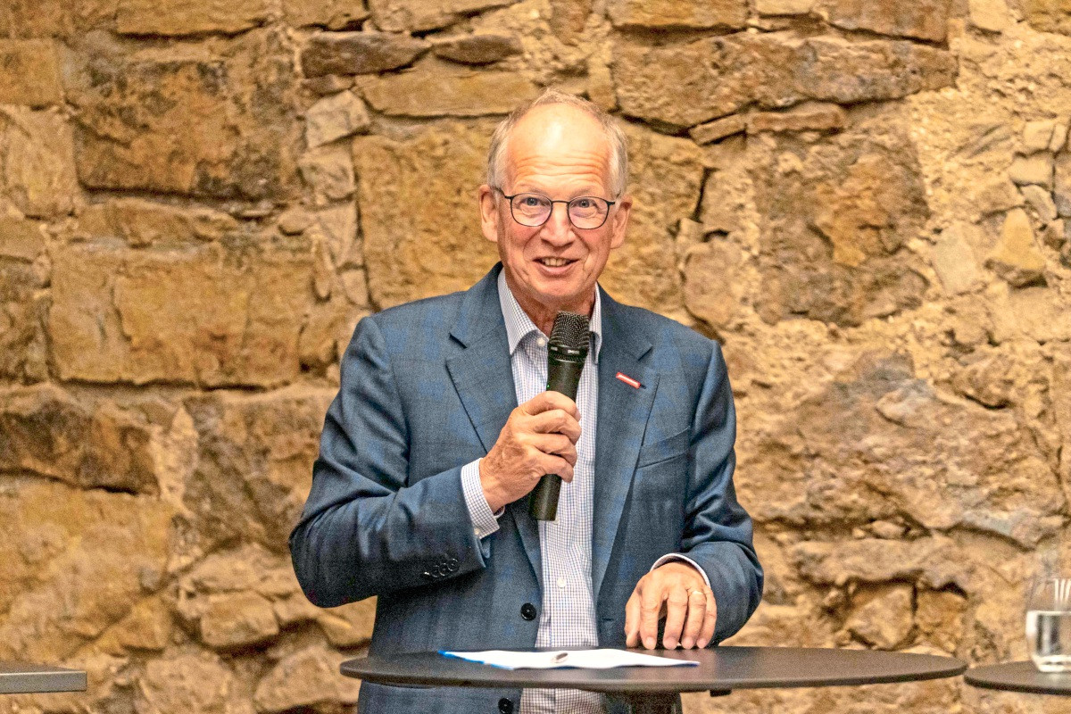 Rainer Reichhold im Videointerview mit der Nürtinger Zeitung ...
