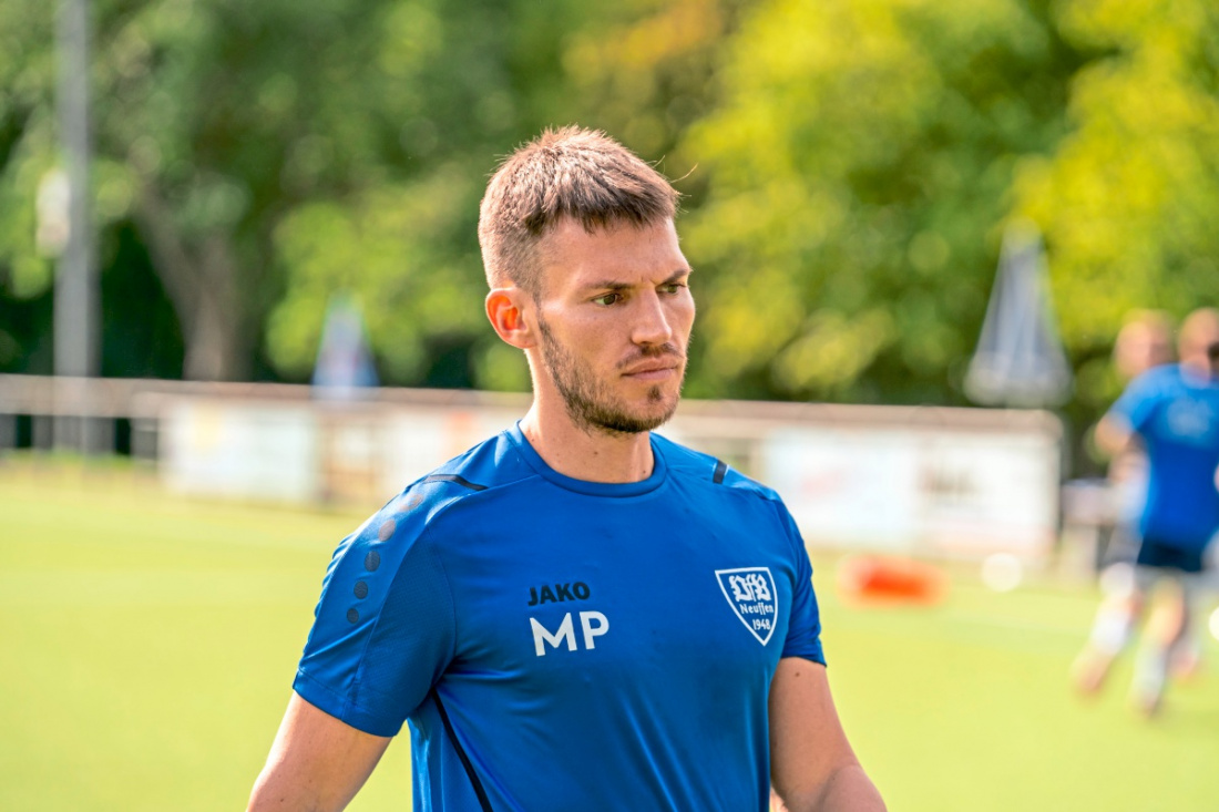 Vier Tore von Max Pradler beim Kantersieg des VfB Neuffen - Neuffen ...