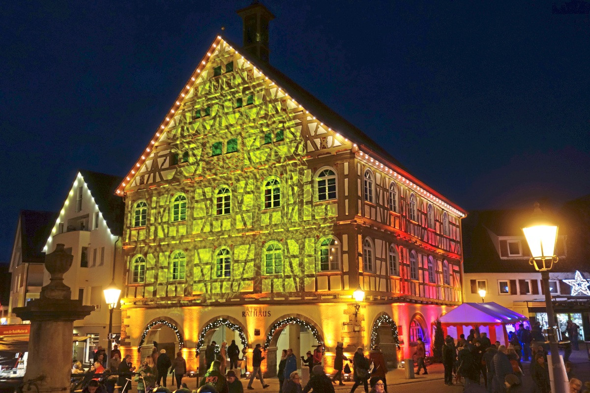 Das bietet das Lichterfest in Neuffen - Neuffen - Nürtinger Zeitung ...