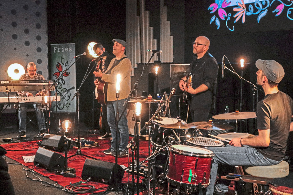 Bemerkenswerter Auftritt von Fries in Nürtingen - Nürtingen - Nürtinger ...