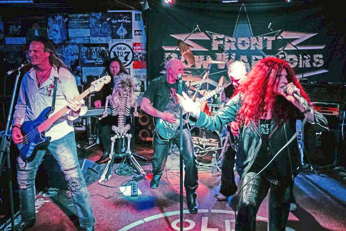 Hardrock-Band Front Row Warriors feiert dritten Preis in Serie ...