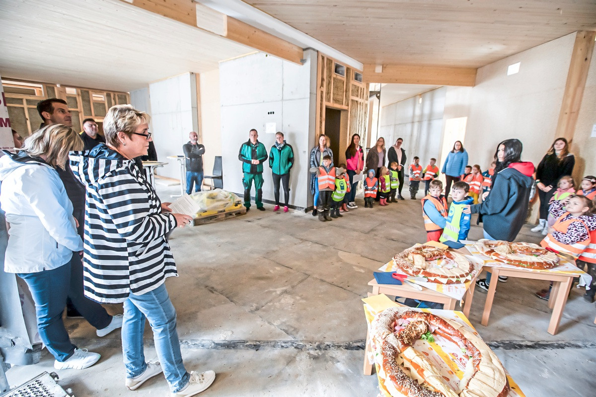 7,5 Millionen-Bau: Kindergarten Rieth in Nürtingen feiert Richtfest ...