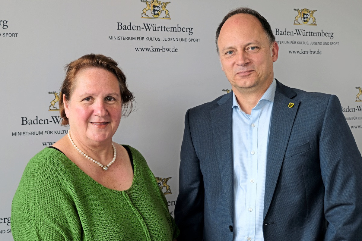 Ehemaliger Kirchheimer Schulleiter baut neues Exzellenzgymnasium auf ...