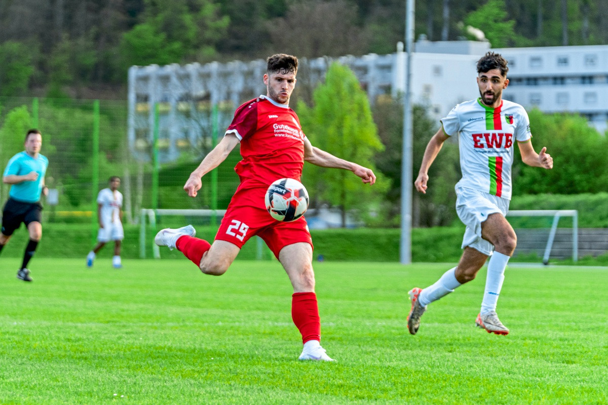 TSV Oberensingen: Patrick Werner bleibt, zwei Neue kommen - Fußball ...