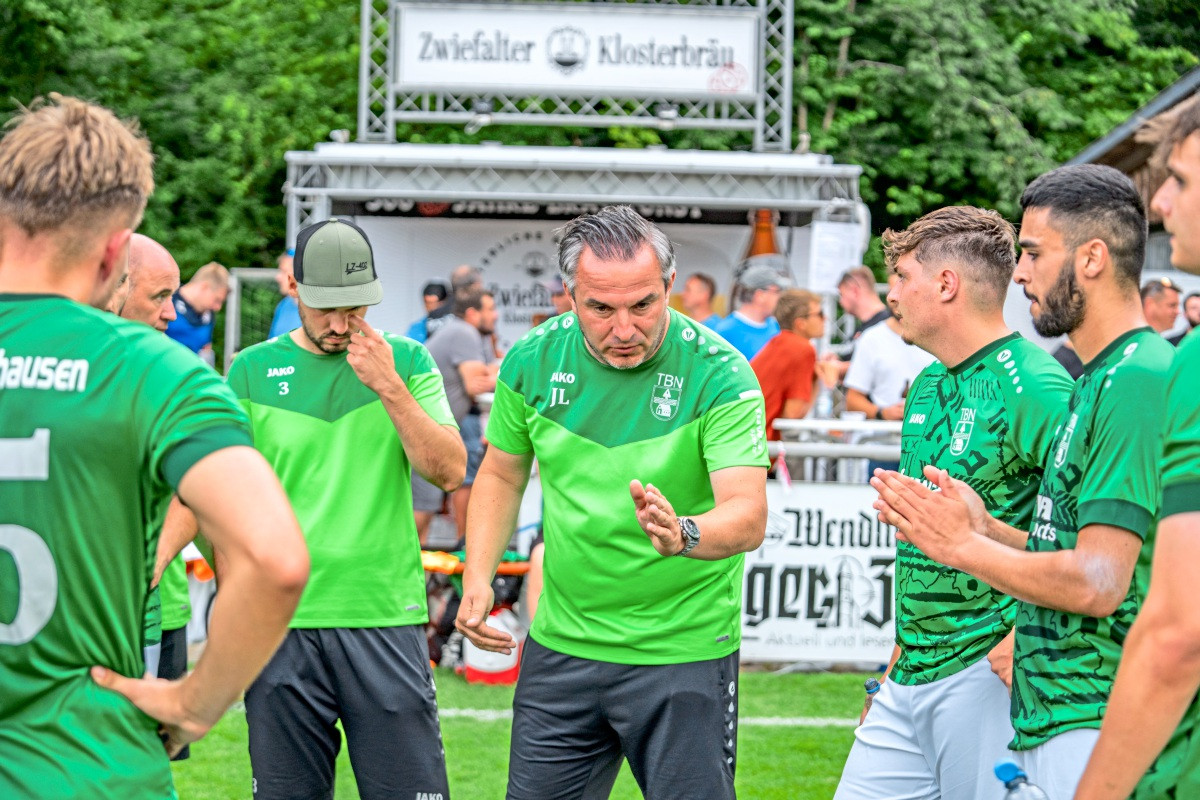 Der TB Neckarhausen will die zweite Chance nutzen - Fußball - Nürtinger ...