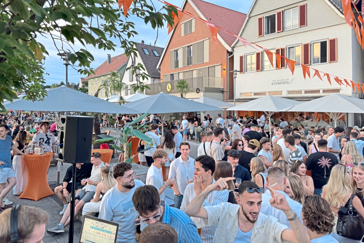 So lief die erste Auflage des Sunset-Events auf dem Stadtbalkon in ...