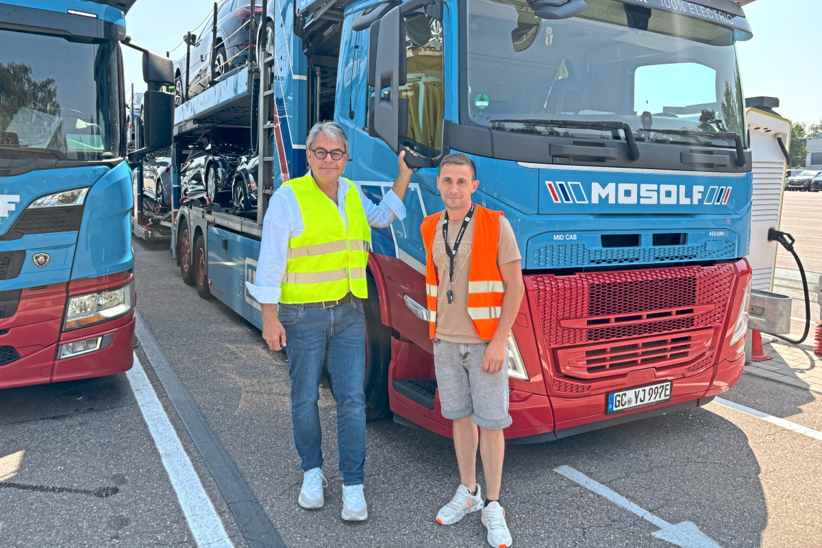 Die Mosolf-Gruppe aus Kirchheim stellt ihre Flotte auf E-Mobilität um ...